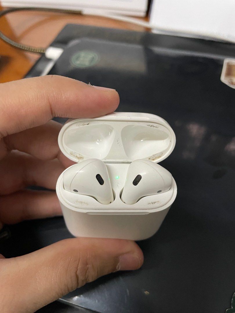 Airpods 1st Gen Original , Audio, Earphones on Carousell