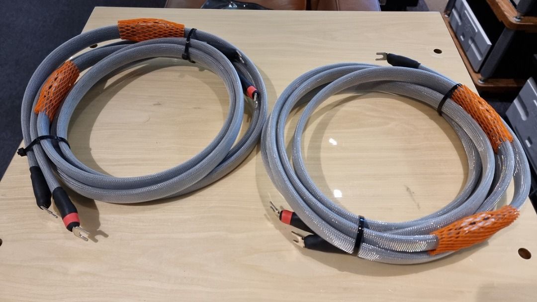 Albedo Monolith Reference speaker cable - 2m (price reduced), Audio, Other Audio Equipment on ...