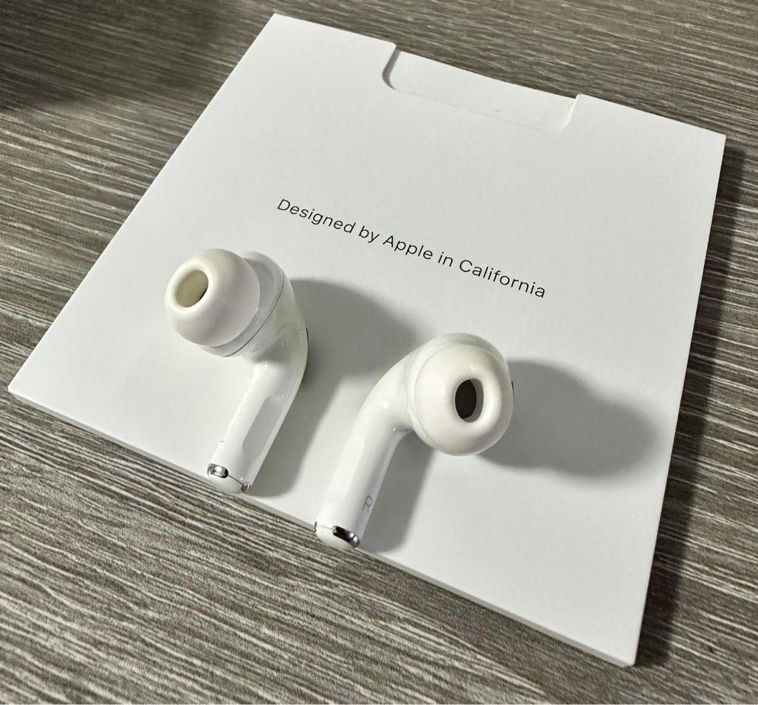 Apple 1st Gen Airpods Pro Buds only, Audio, Earphones on Carousell