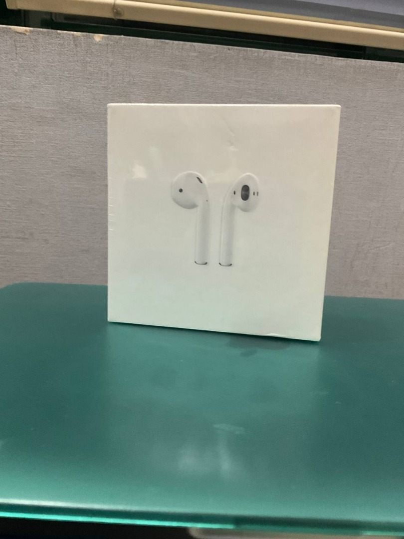 Apple AirPods 1st Gen (Premium Copy), Audio, Earphones on Carousell