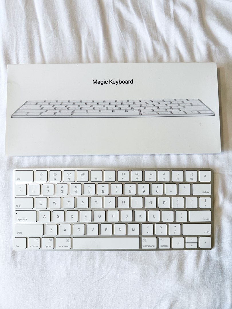 Apple Magic Keyboard, Computers & Tech, Parts & Accessories, Computer Keyboard on Carousell