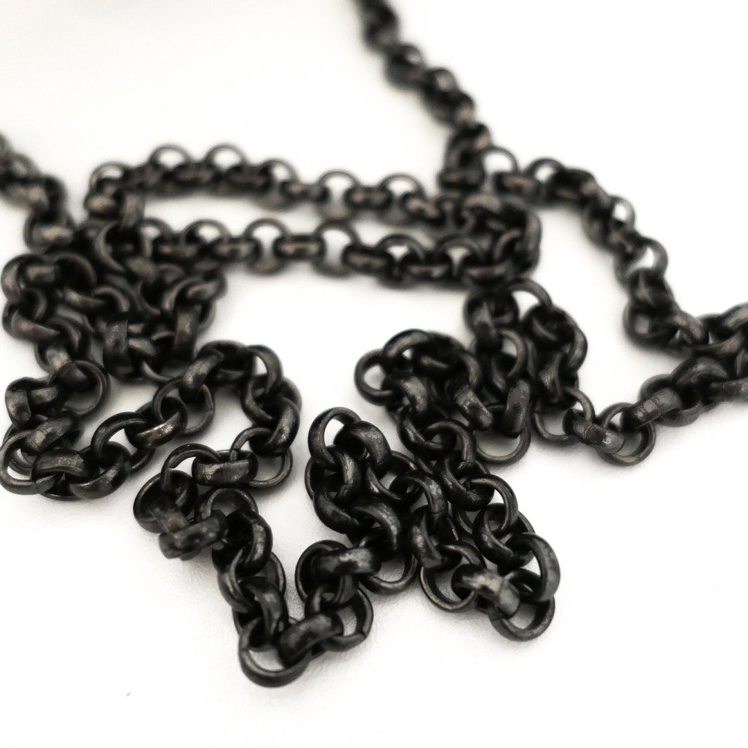 Authentic BALENCIAGA BB Chain Bag, Luxury, Bags & Wallets on Carousell