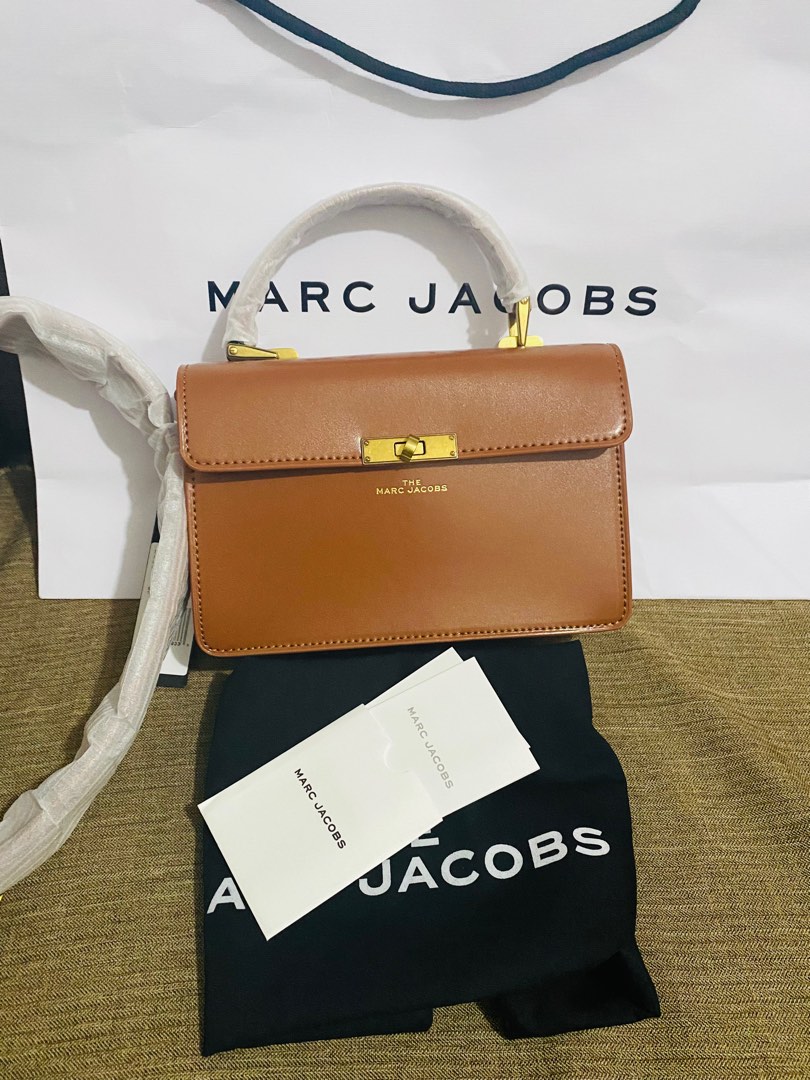 Authentic Marc Jacobs the downtown shoulder bag, Luxury, Bags & Wallets ...