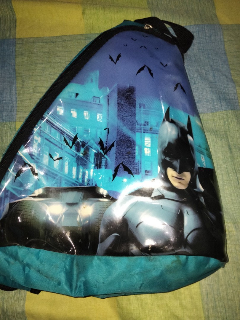 Batman bag, Babies & Kids, Babies & Kids Fashion on Carousell