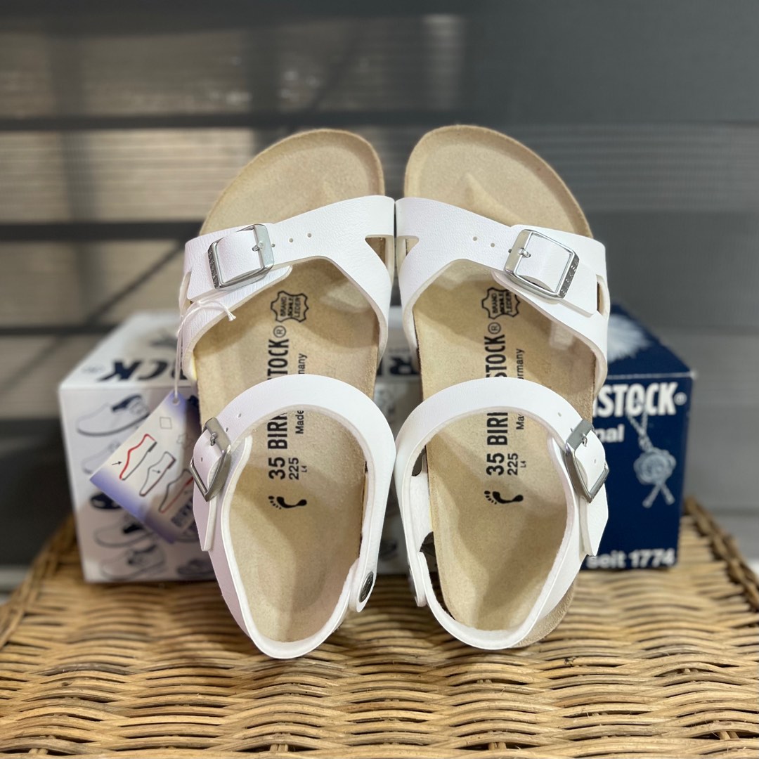 Birkenstock Rio White, Women's Fashion, Footwear, Flats & Sandals on ...