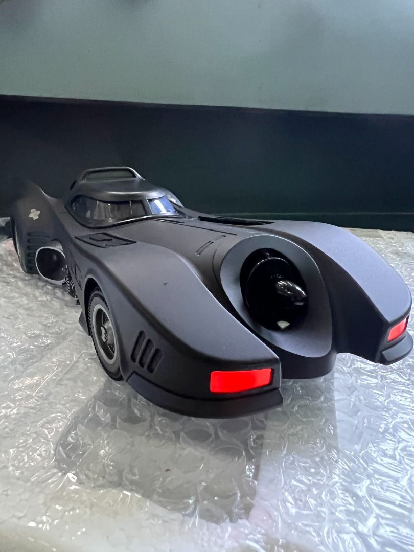 Black Mamba DC 1/18 Batman (1989) Die-cast Batmobile, Hobbies & Toys ...