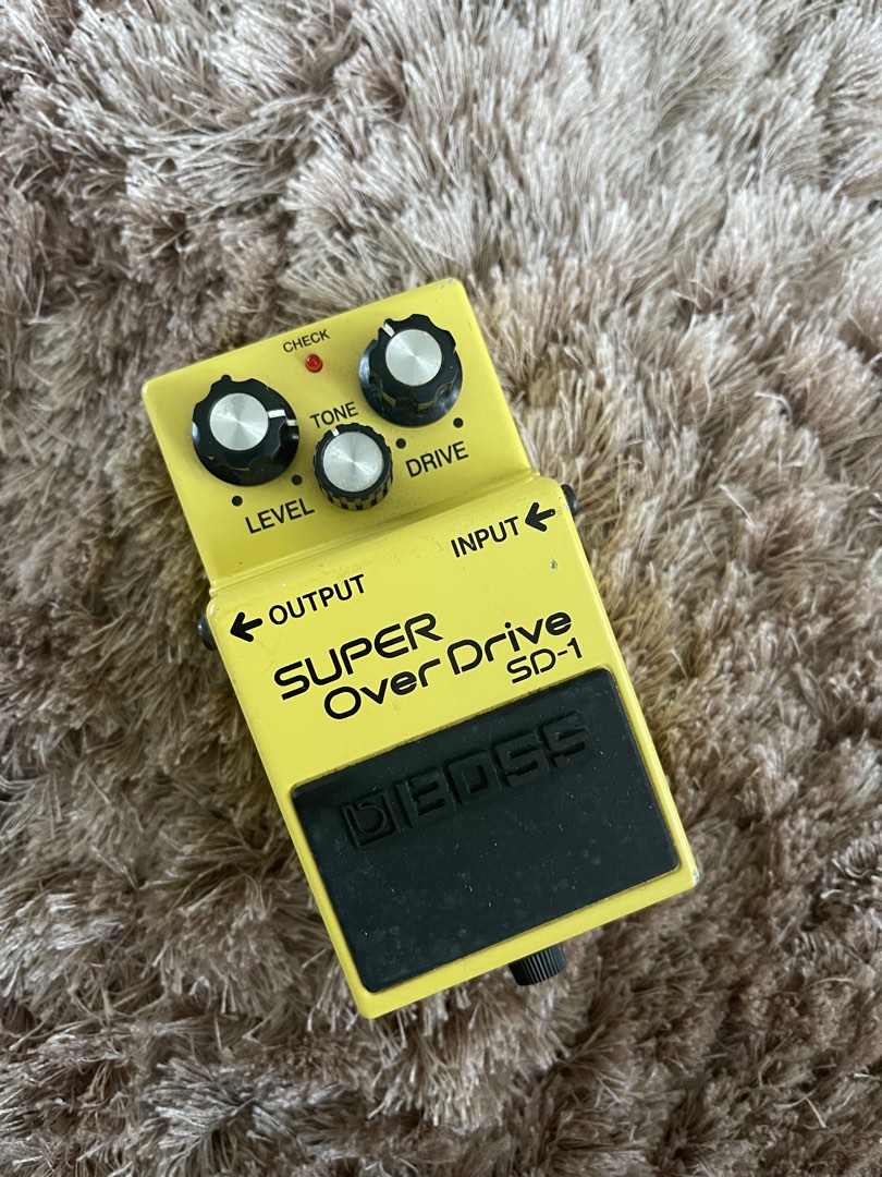 BOSS SD-1 Super Overdrive Pedal (Yellow), Hobbies & Toys, Music & Media ...