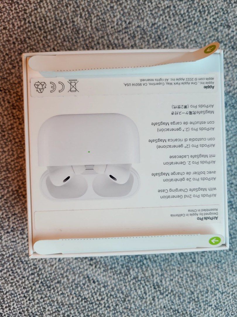 Brand-new Airpods Pro 2nd Generation *with Fortress invoice*, 手提電話, 其他 ...
