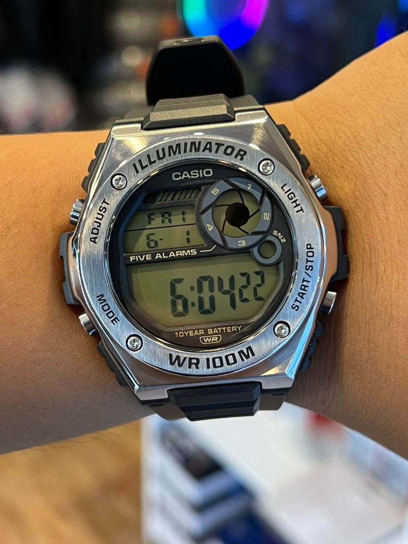 CASIO Illuminator Digital Black Rubber Strap Men's Watch MWD-100H-9AV ...