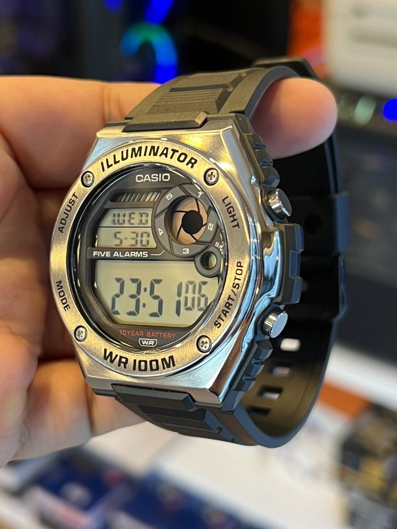 CASIO Illuminator Digital Black Rubber Strap Men's Watch MWD-100H-1AV, Luxury, Watches on Carousell
