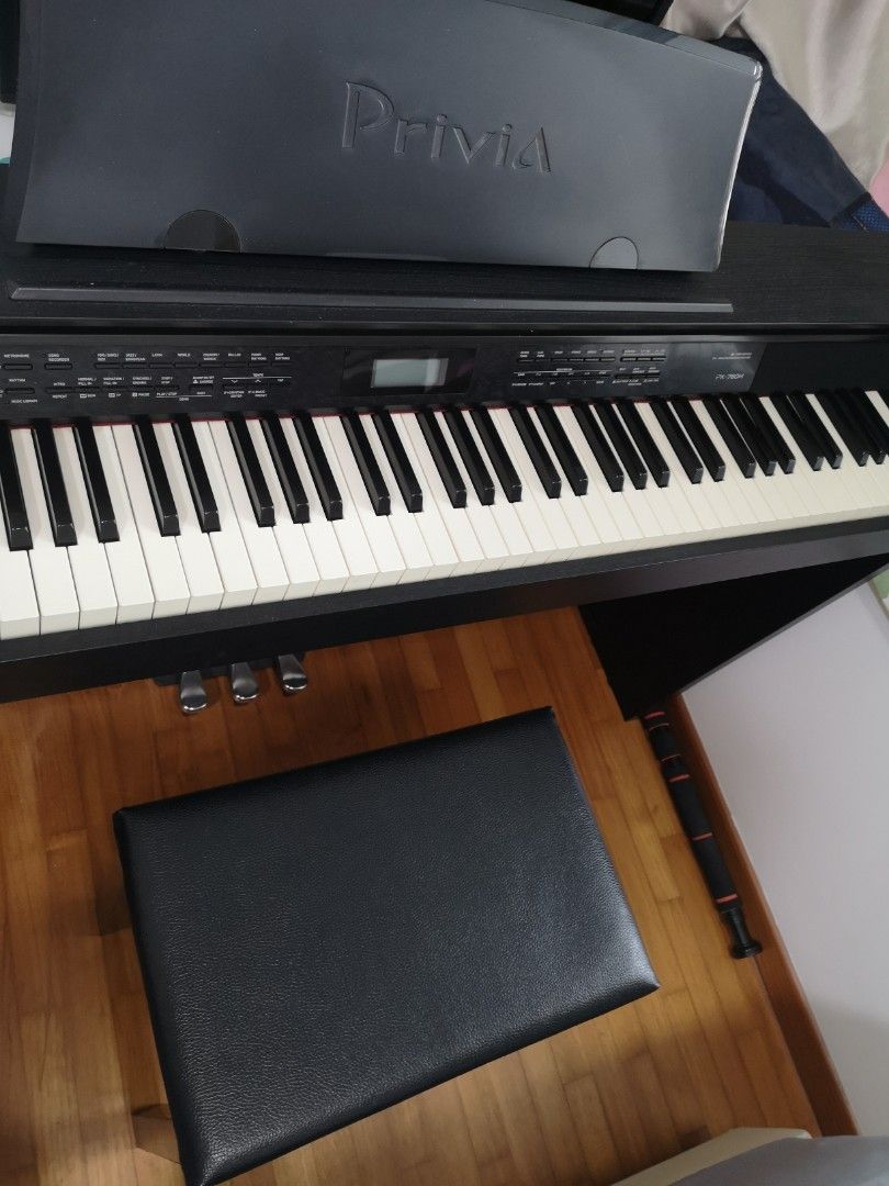 Casio digital piano Privia + bench, Hobbies & Toys, Music & Media ...
