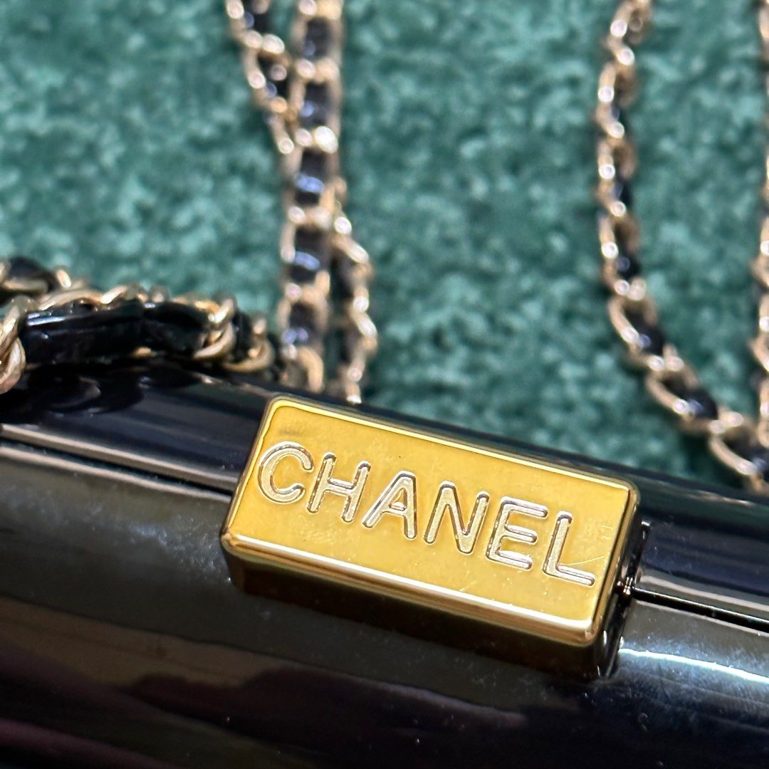 Chanel - Chanel VIP - Chain Sling Bag, Women's Fashion, Bags & Wallets ...