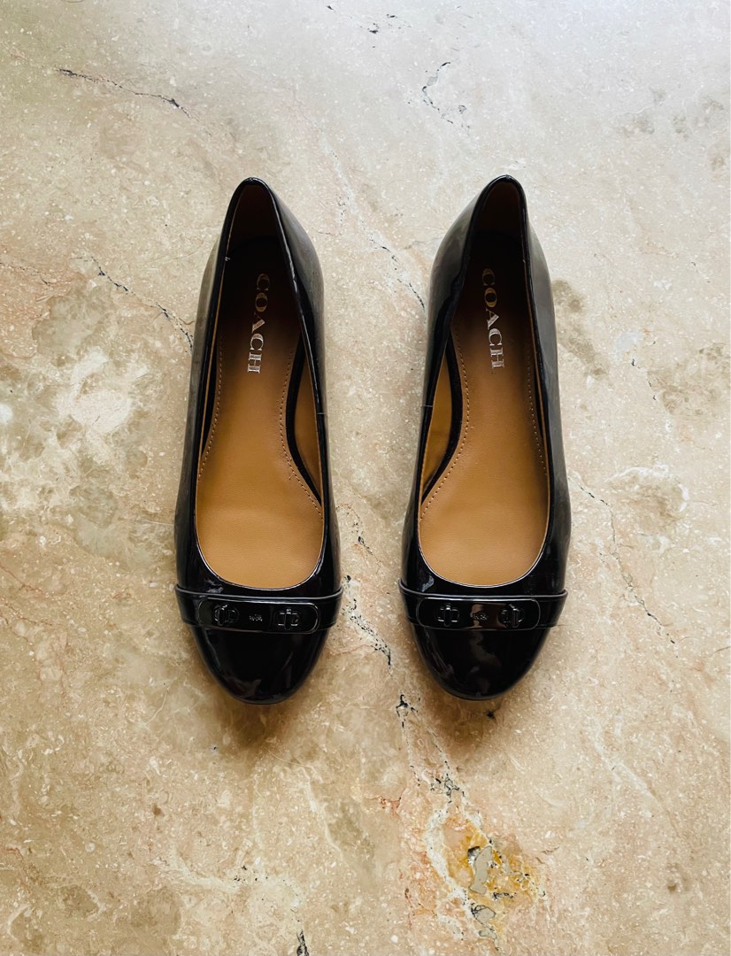 Coach Ballet Flats, Burgundy, Women's Fashion, Footwear, Flats ...