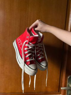 Converse valentine Dijual | Carousell Indonesia