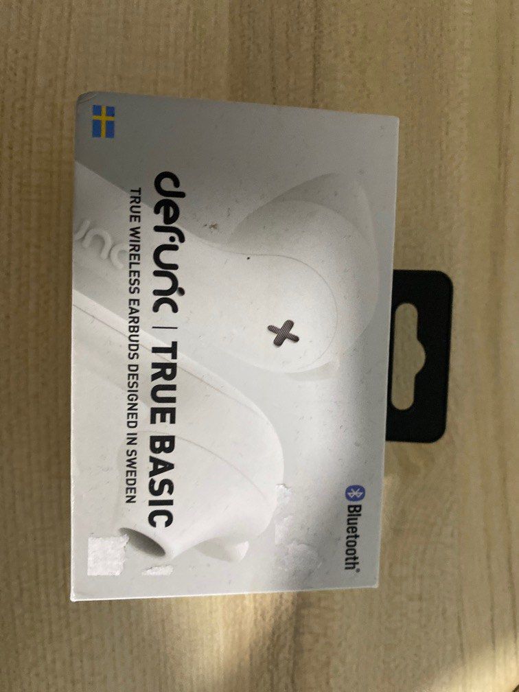 defunc TRUE BASIC wireless earpiece, Audio, Earphones on Carousell