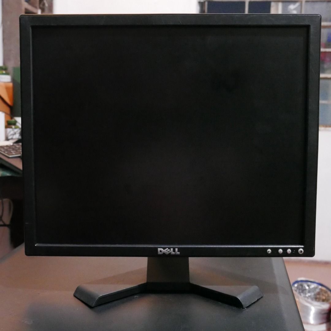 Dell E197FPb 19" LCD Monitor w/ VGA, Power Cord, Computers & Tech ...