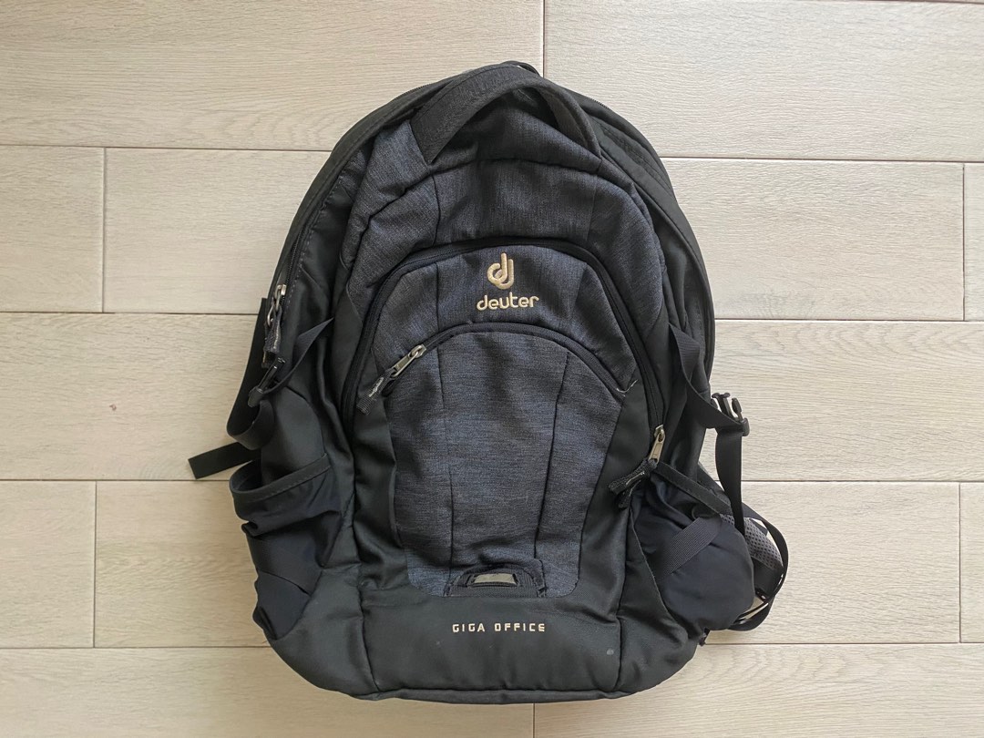 Deuter Giga Office backpack, Men's Fashion, Bags, Backpacks on Carousell