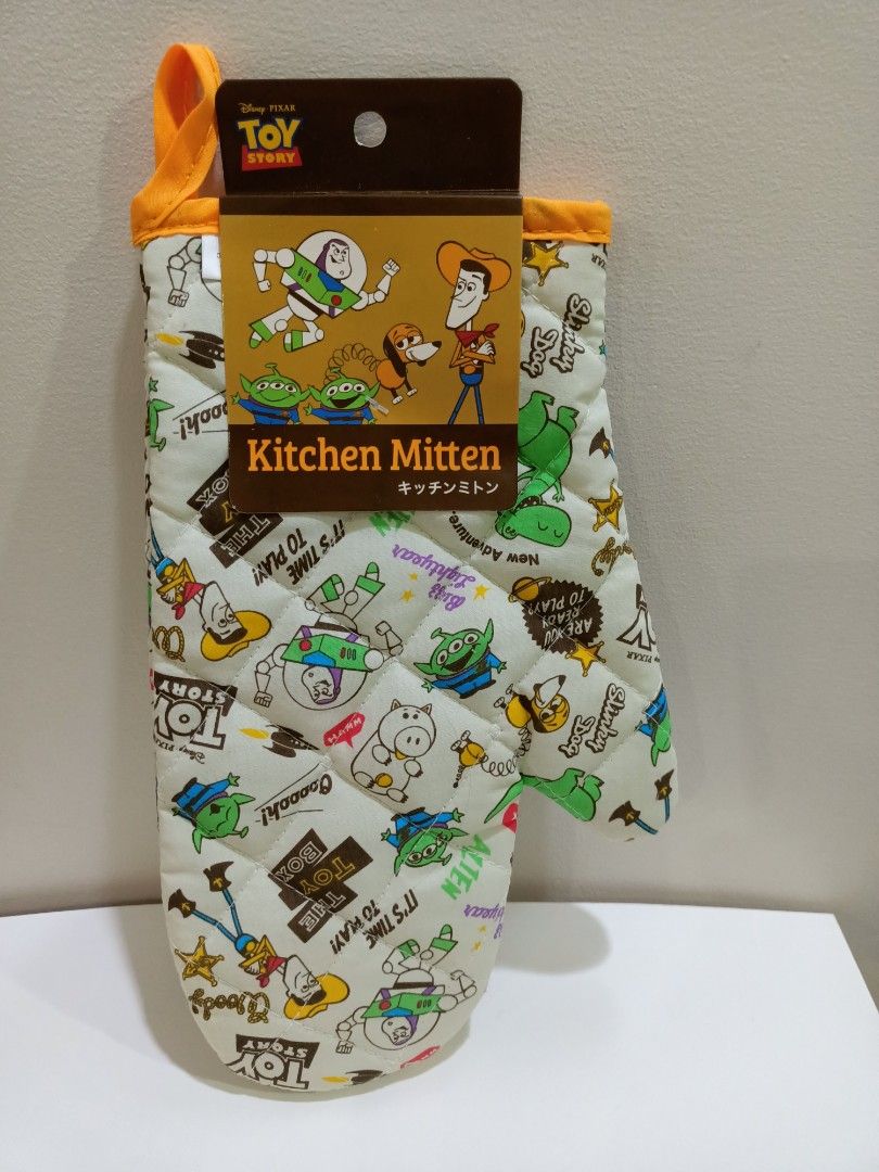 Disney License Mickey Mouse Toy Story Kitchen Mitten, TV & Home ...