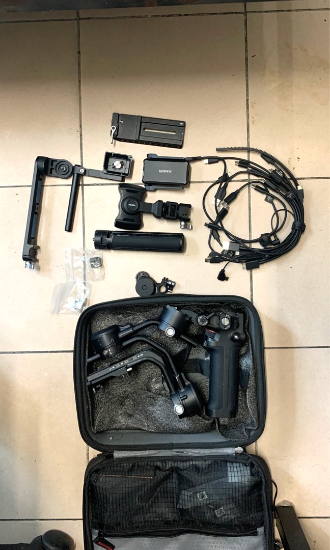 Dji RSC2 pro combo, Photography, Photography Accessories, Gimbals ...