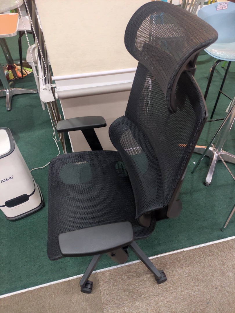 #Newarrival Ergodynamic HUMAN V7.0 Executive Mesh Chair, High Back ...