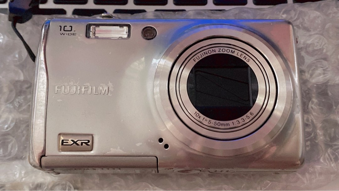 Fujifilm F70exr CCD camera CCD 相機, 攝影器材, 相機 - Carousell