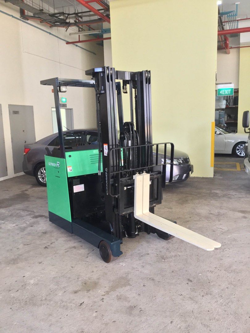 Fully reconditioned Toyota Reach Truck/Stacker/ Forklift , Cars, Other ...