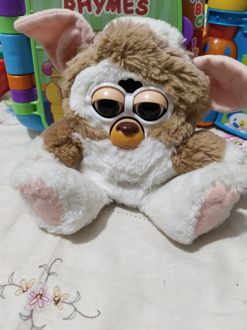 Gizmo furby, Hobbies & Toys, Toys & Games on Carousell