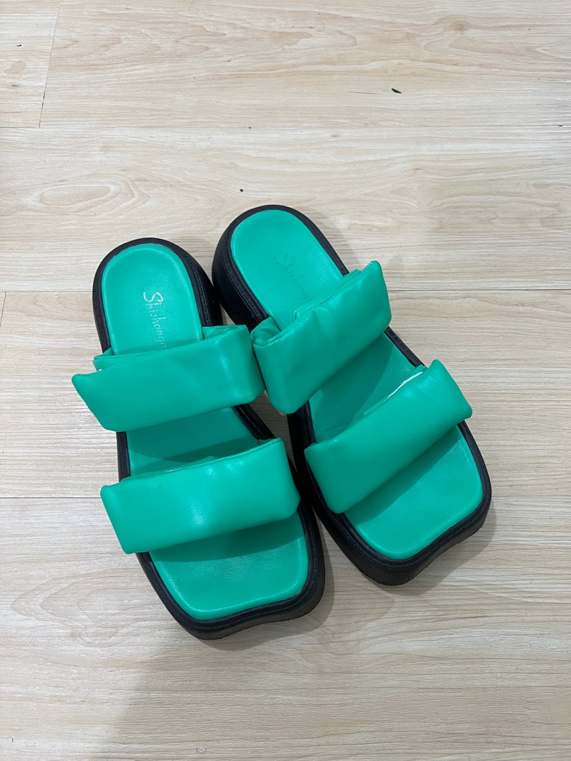 Green Chunky Sandals, Women's Fashion, Footwear, Sandals on Carousell