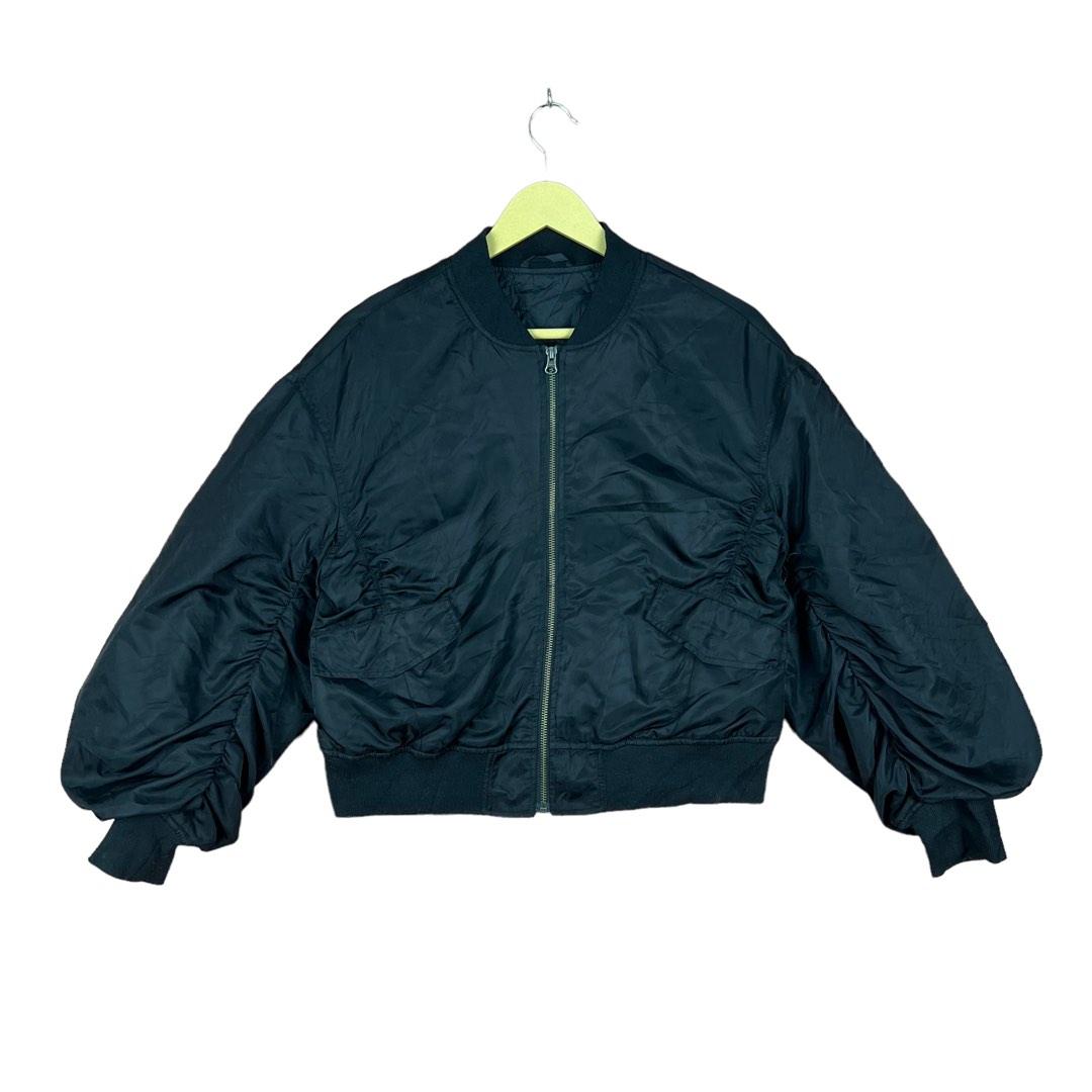 GU Bomber Jacket, Women's Fashion, Coats, Jackets and Outerwear on ...