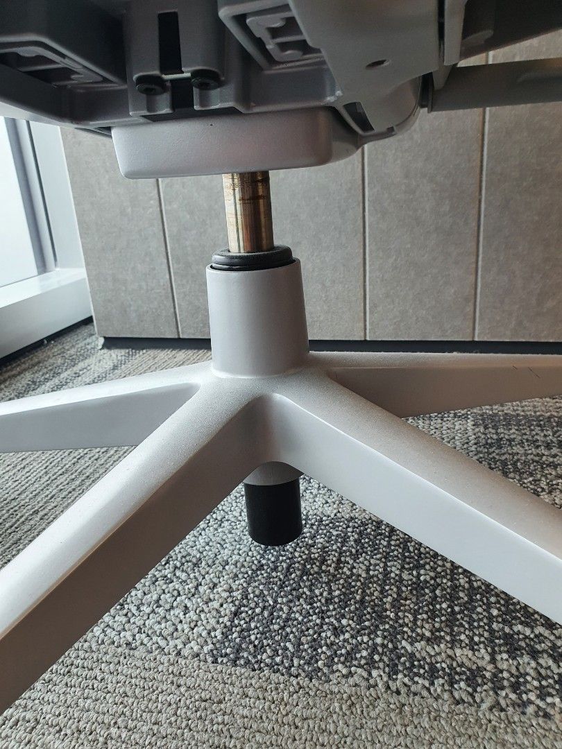 Haworth Fern office chair lightly used, Furniture & Home Living ...