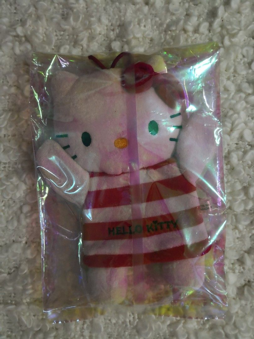 Hello Kitty Hand Puppet, Hobbies & Toys, Memorabilia & Collectibles ...