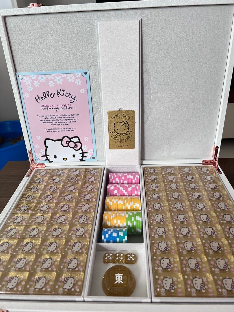 Hello kitty mahjong set, Hobbies & Toys, Memorabilia & Collectibles ...