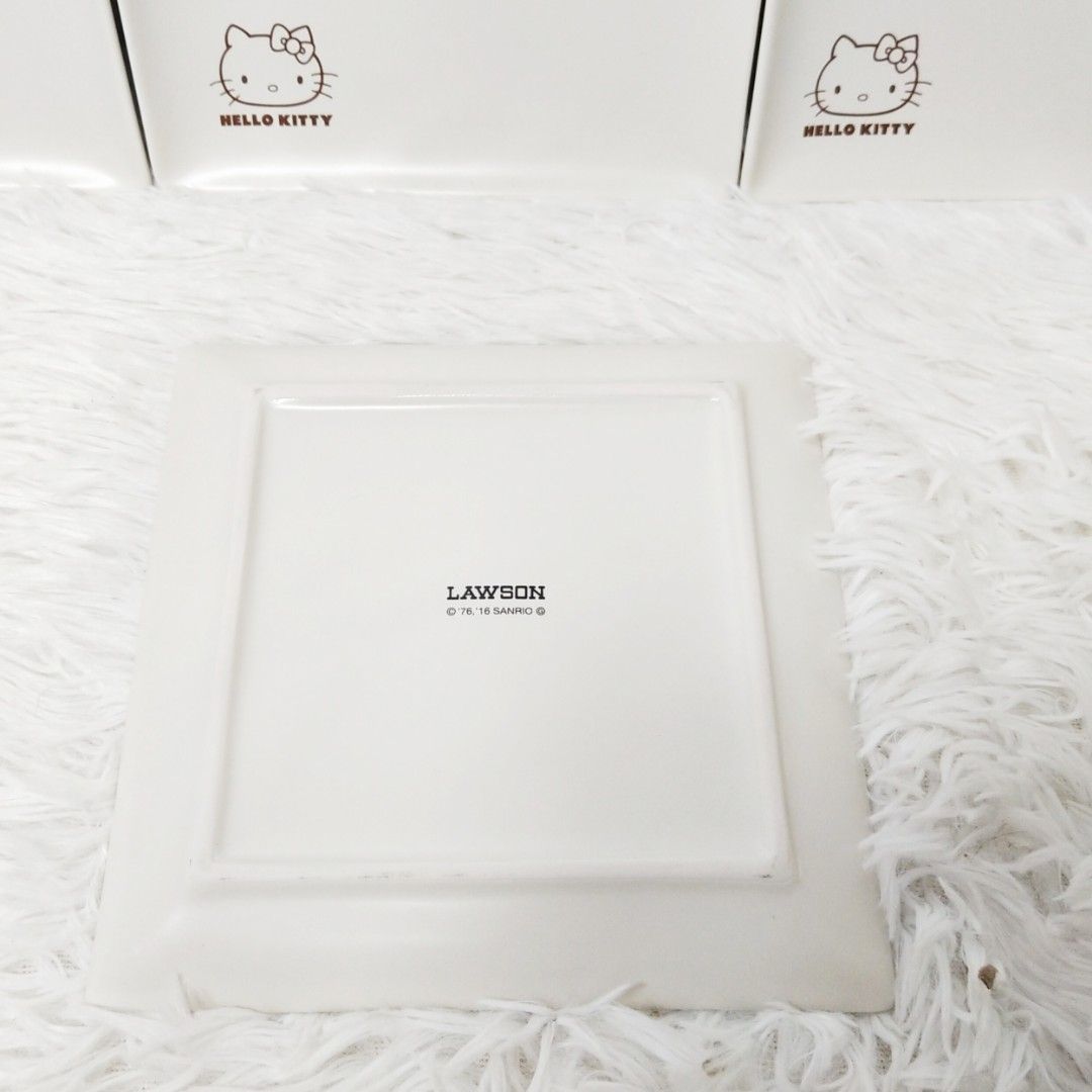 Hello Kitty Square Plates Rm 20 per piece, Furniture & Home Living ...