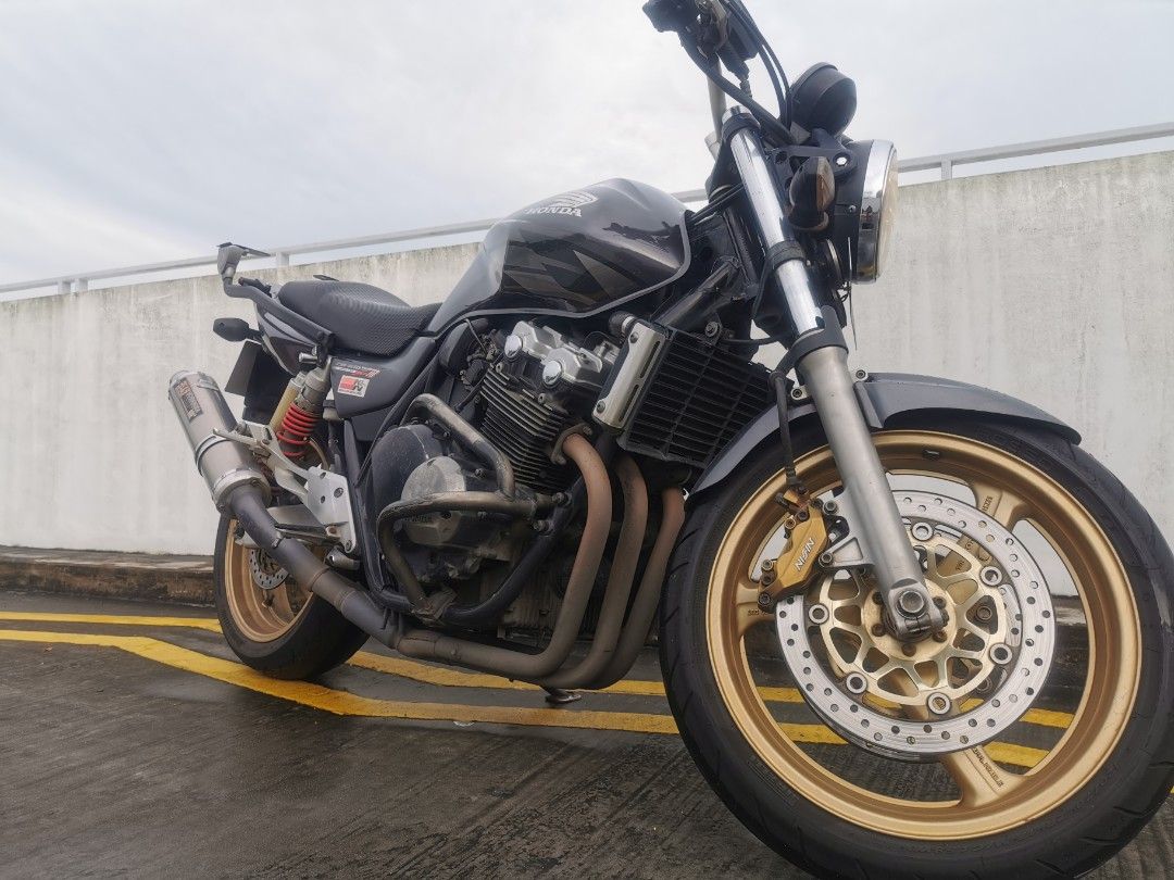 Honda CB400, Announcements on Carousell