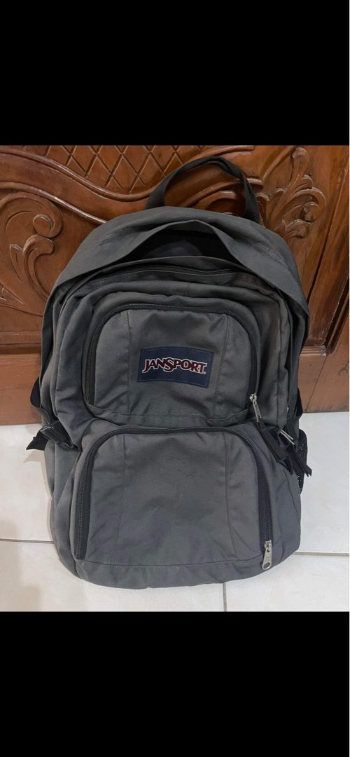 JS JS JANSPORT BACKPACK, Men's Fashion, Bags, Backpacks on Carousell
