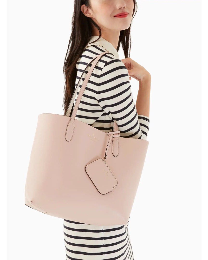 kate spade reversible tote bag BNWT, Luxury, Bags & Wallets on Carousell