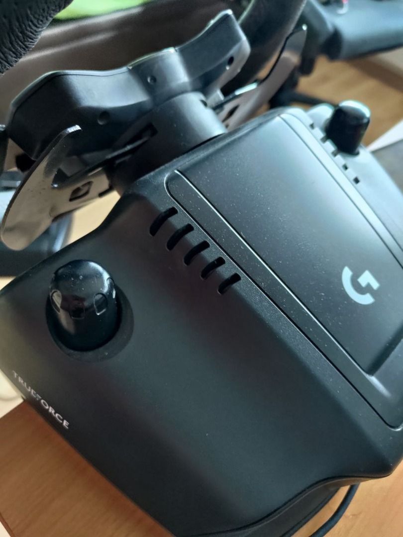 Logitech G923 Steering wheel With Original Box (Playstation Compatible ...