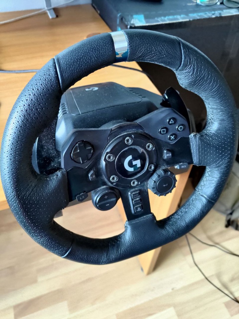 Logitech G923 Steering wheel With Original Box (Playstation Compatible ...