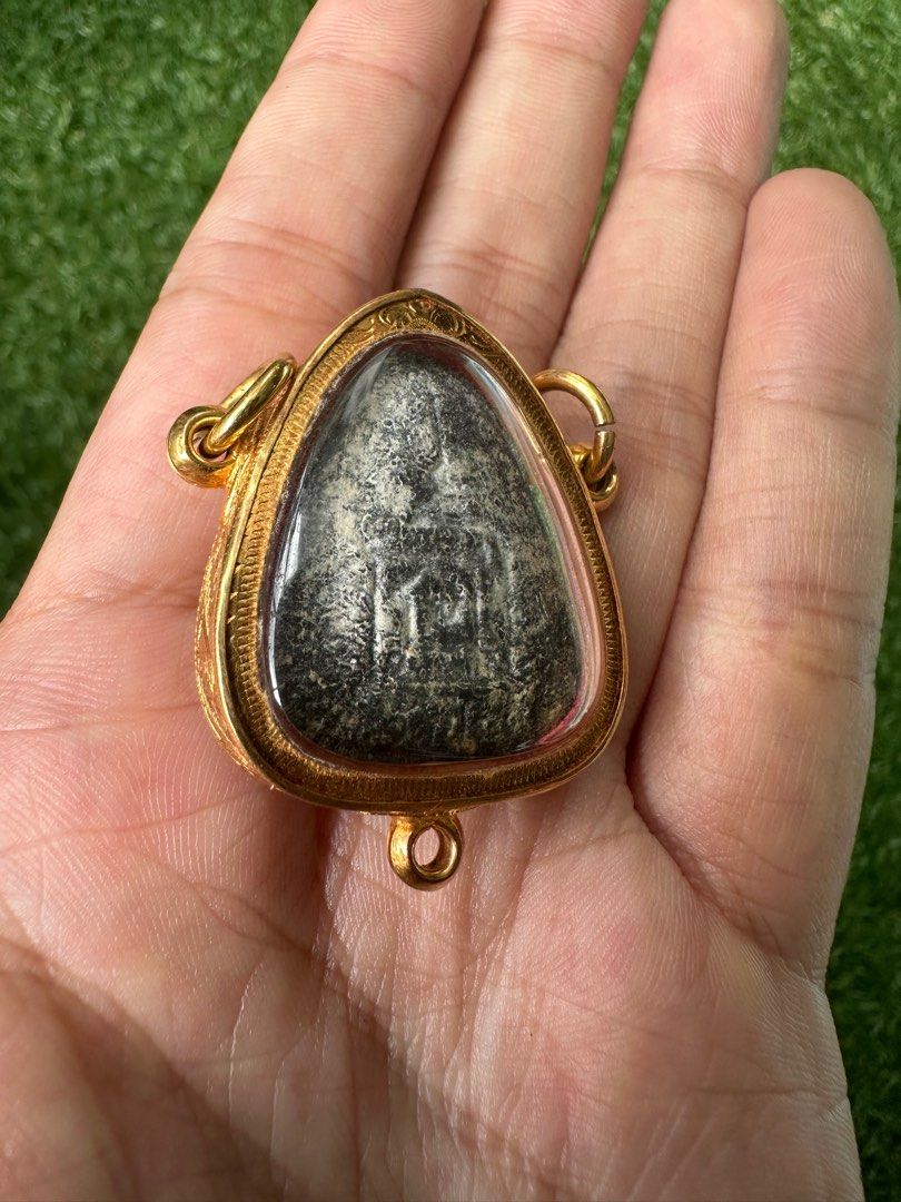 Lp toh yant na, Hobbies & Toys, Memorabilia & Collectibles, Religious ...