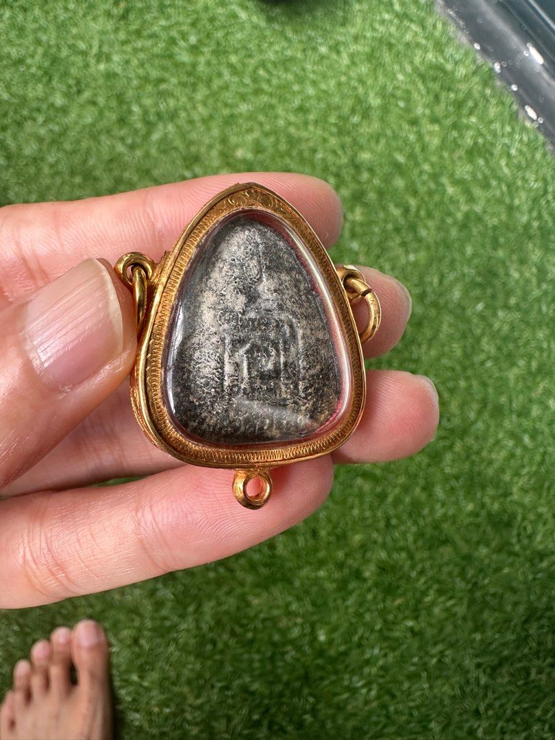 Lp toh yant na, Hobbies & Toys, Memorabilia & Collectibles, Religious ...