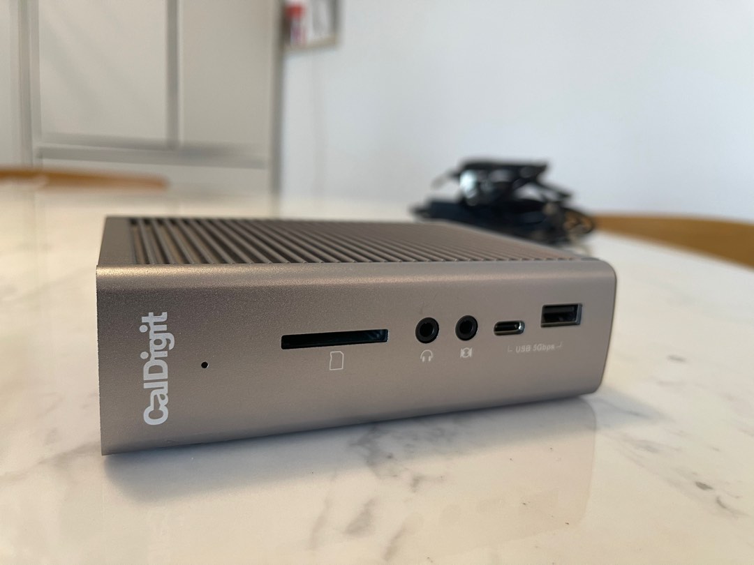 Macbook dock - CalDigit TS3 Plus 15-Port Thunderbolt 3 Dock (Space Gray ...