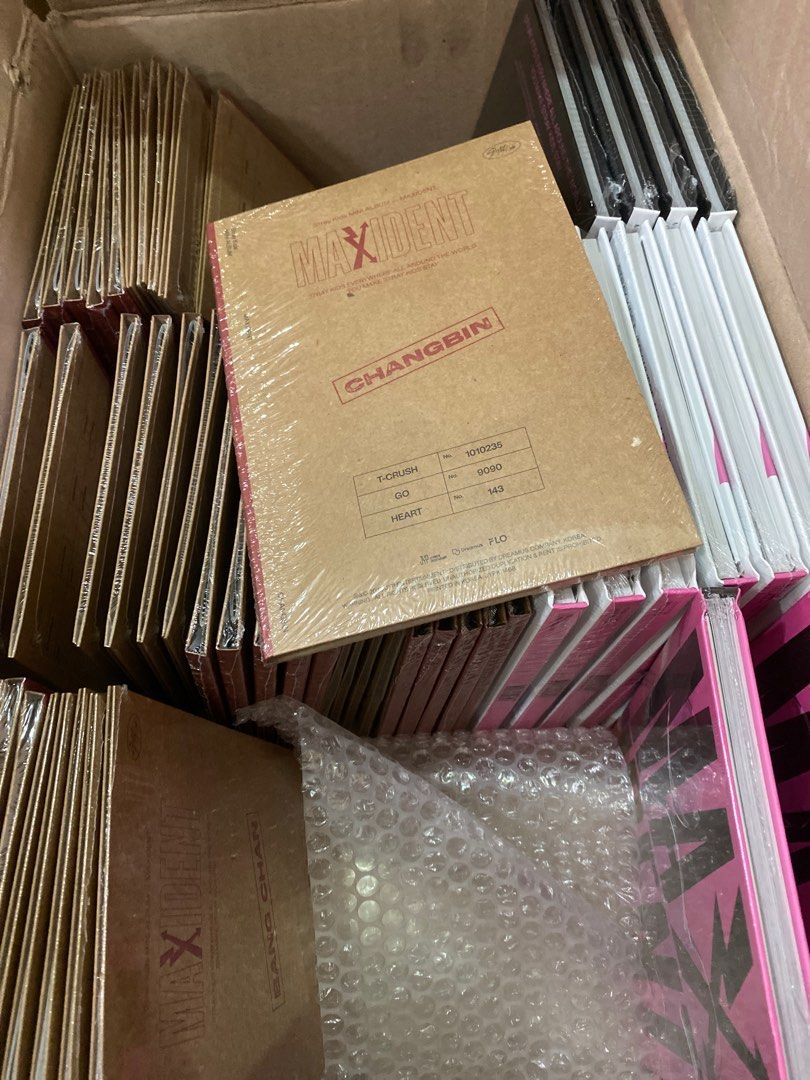 Maxident case ver stray kids skz bang chan lee know changbin hyunjin ...