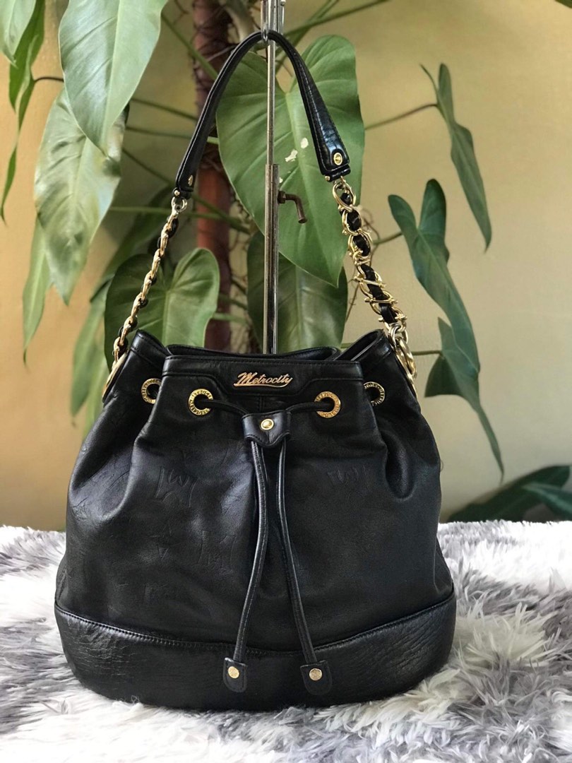 METROCITY genuine leather bucket bag, Women's Fashion, Bags & Wallets ...
