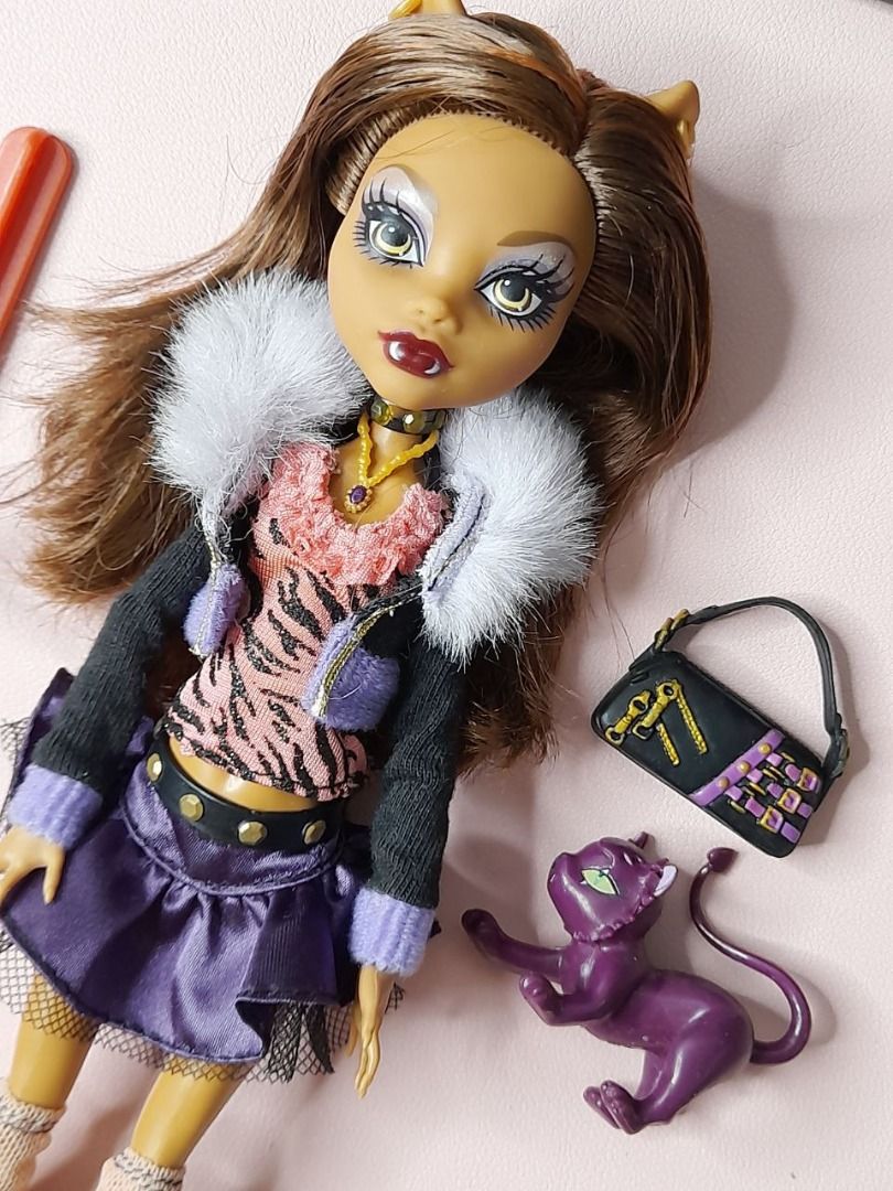 Monster High Basic Clawdeen Wolf, Hobbies & Toys, Toys & Games on Carousell