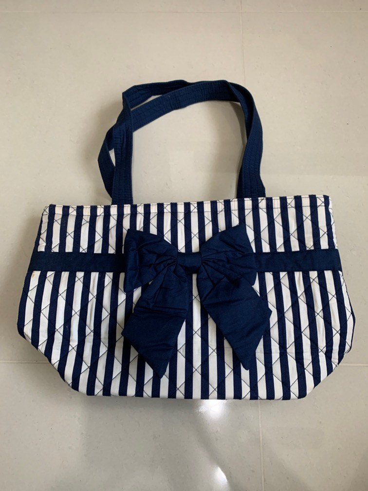 Naraya bag, Women's Fashion, Bags & Wallets, Tote Bags on Carousell