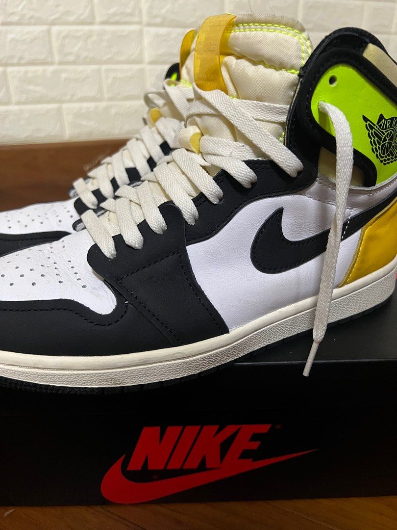 Nike air Jordan 1 High Volt Gold, Men's Fashion, Footwear, Sneakers on Carousell