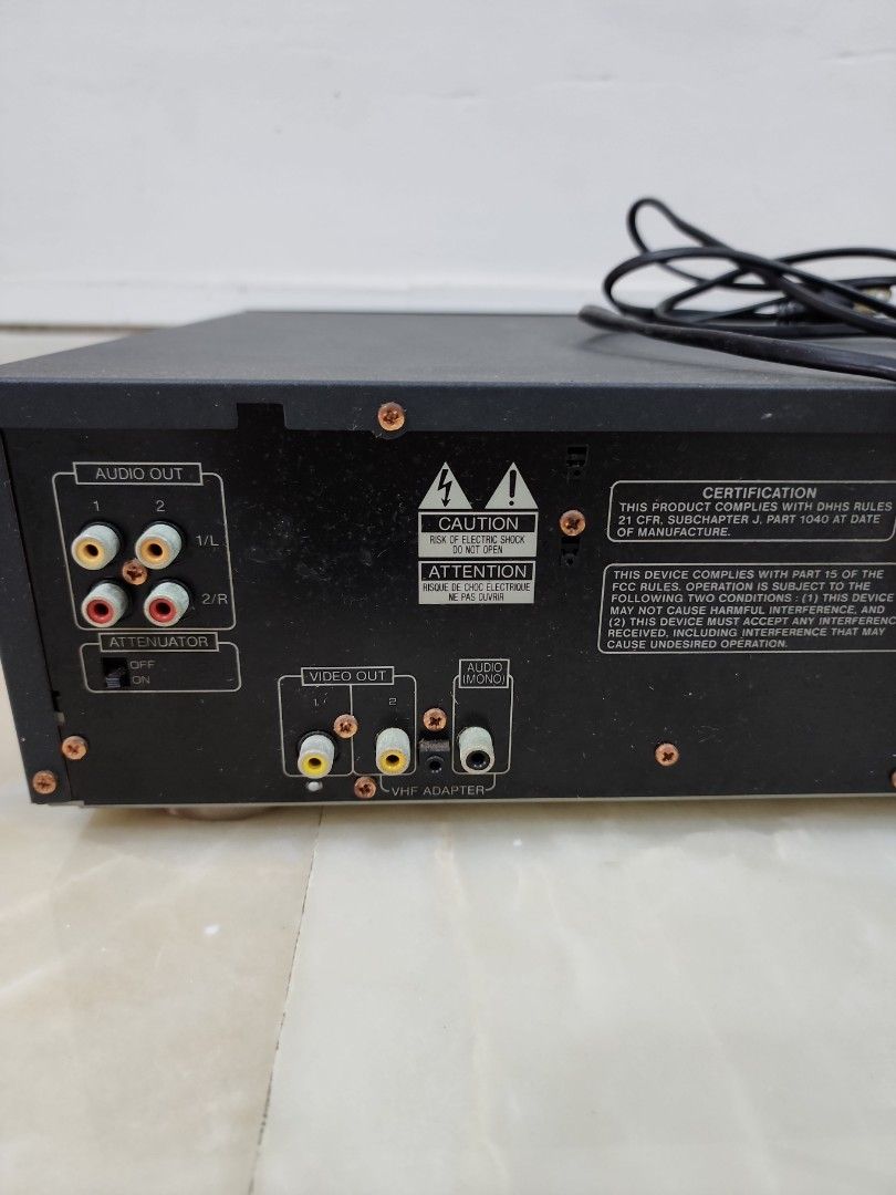 Old school LD / CD player, Audio, Other Audio Equipment on Carousell