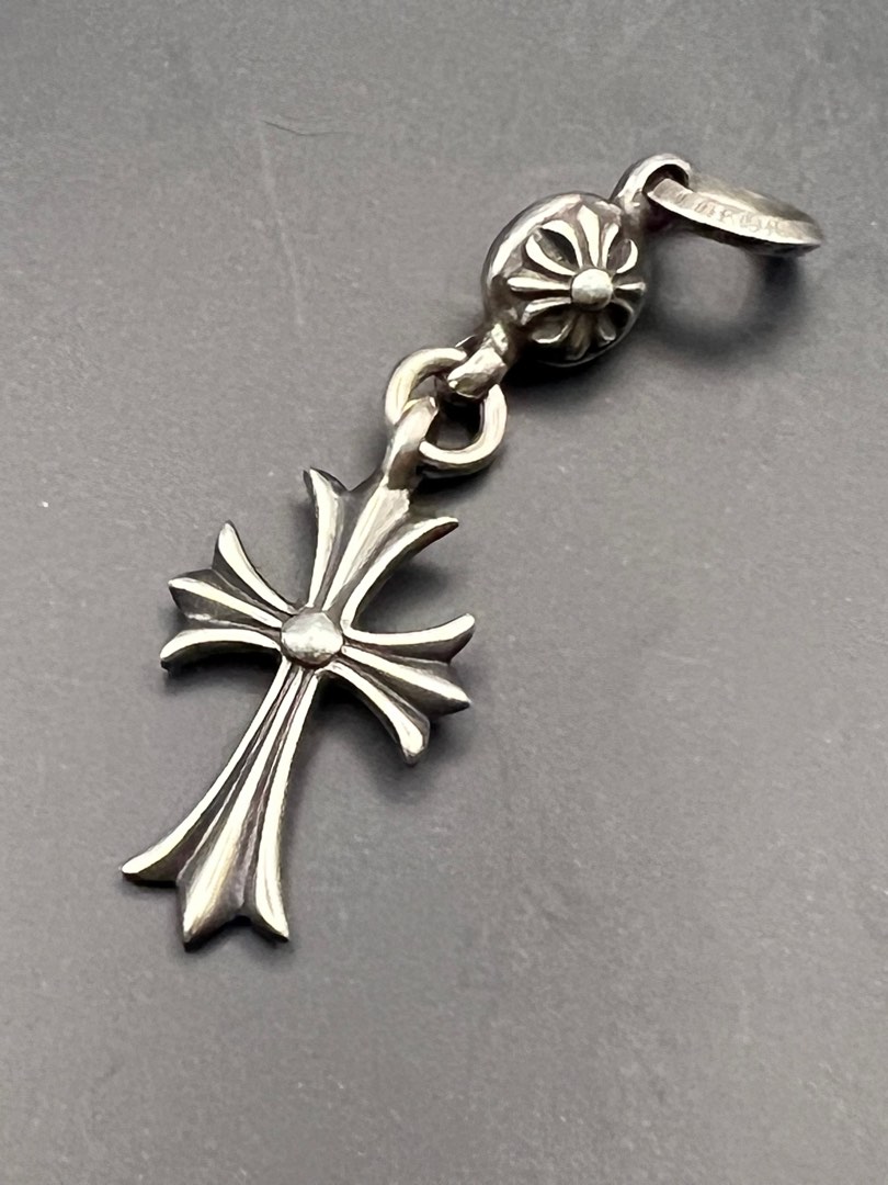 Original Chrome Hearts Cross and Chain, Women's Fashion, Jewelry ...