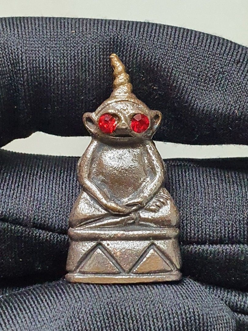 Phra Ngan Thai Amulet, Hobbies & Toys, Memorabilia & Collectibles, Religious Items on Carousell