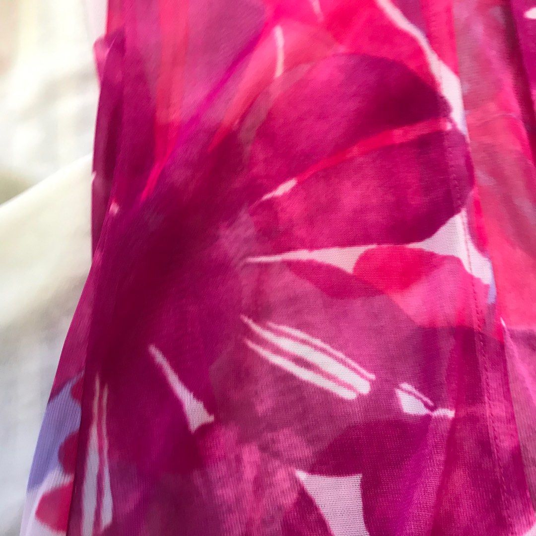 Pink Hibiscus Flowers Sweetheart Neckline Tube Mesh Long Top Front Slit ...